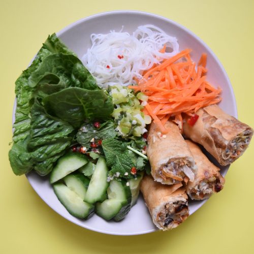 Vietnamese Noodle Salad Bowl with Spring Rolls (Bún Chả Giò) | deelycious.